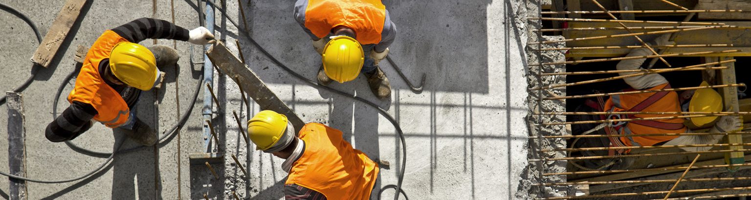 Construction workers overhead.small | BIS Safety Software