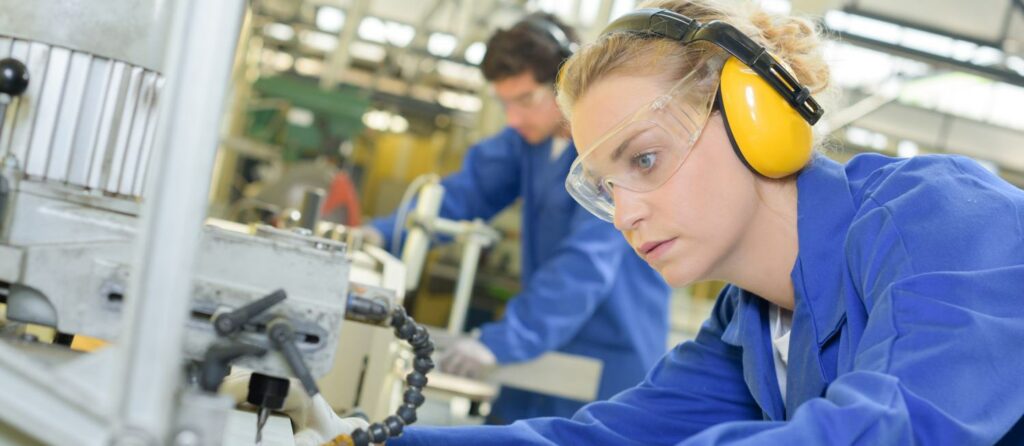 How to Reduce Noise Hazards in the Workplace | Train and DevelopBIS ...